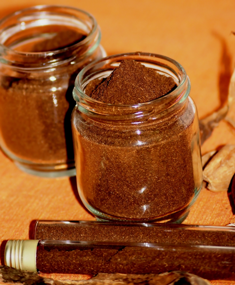 Mélange d'épices pour le Mbongo - Alice Pégie Cuisine