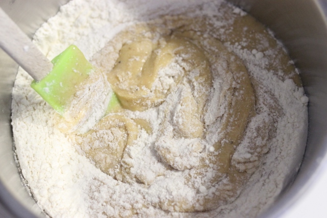 les clacos : beignets ivoiriens - Alice Pégie Cuisine